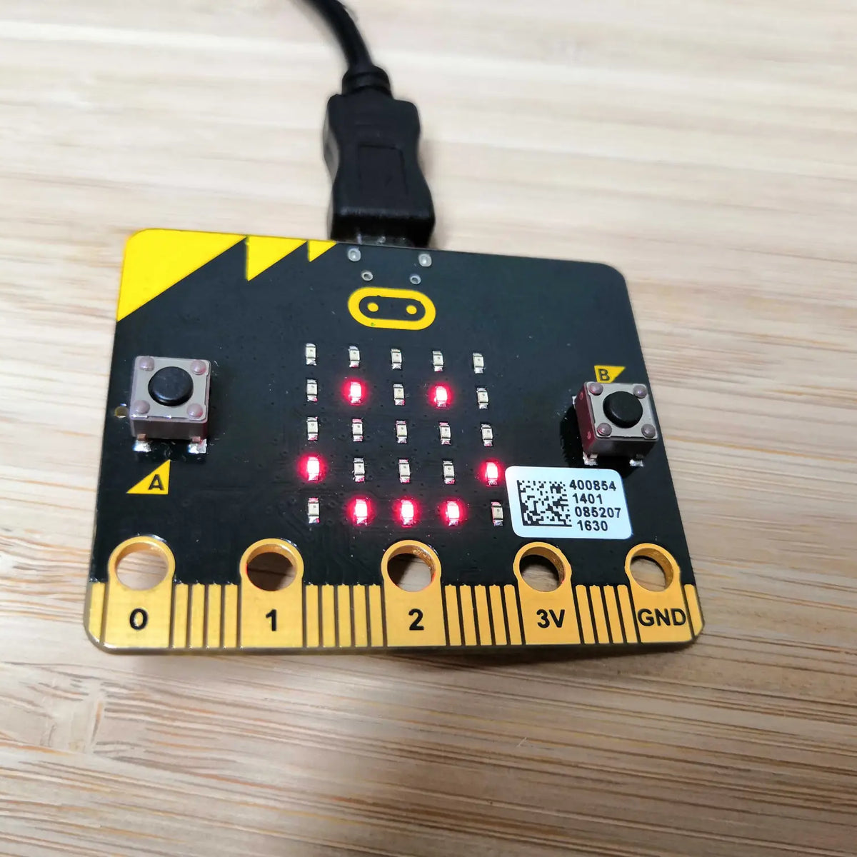 Turn your BBC Micro:Bit into a compass and pedometer using JavaScript ...